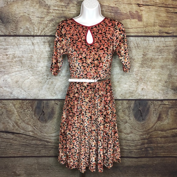 Modcloth | Dresses | Modcloth Belted Short Sleeve Dress Floral New ...